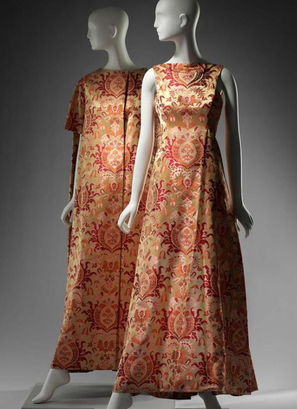 Empire dress - Sewist